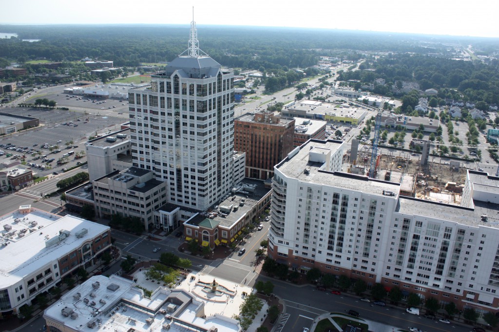 Divaris Retail and Office Teams Take a Walking Tour of Town Center